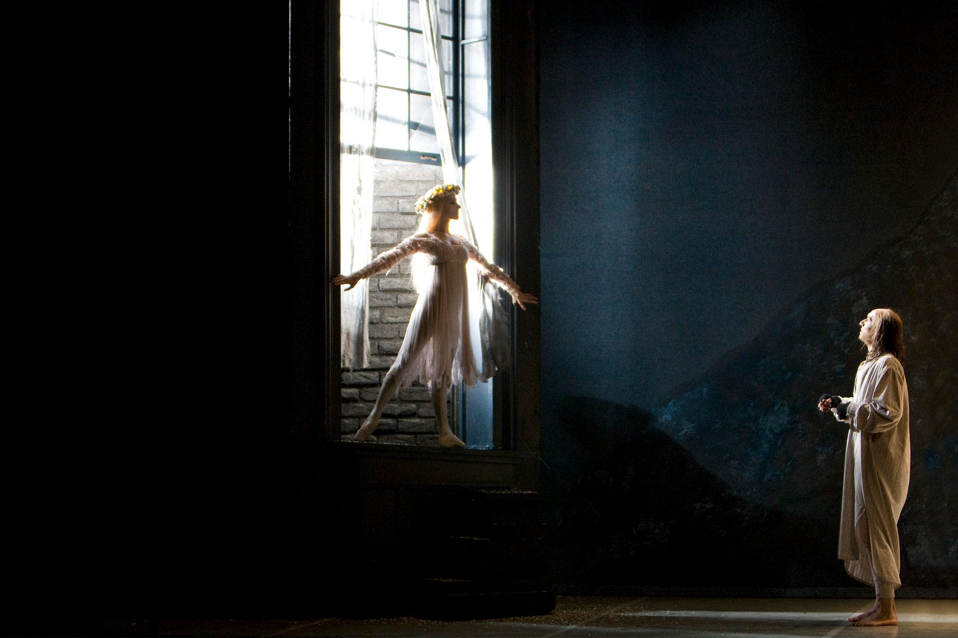 A Christmas Carol | Northern Ballet